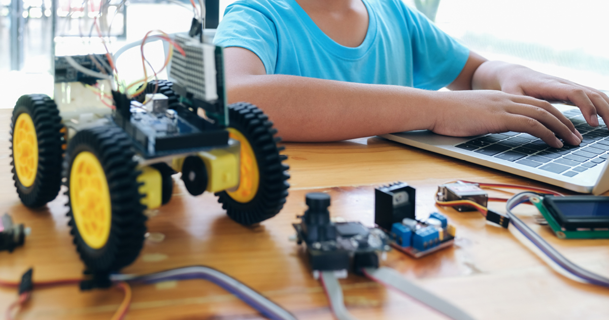 Elementary School: Introduction to Robotics Using Lego Mindstorms | UC ...